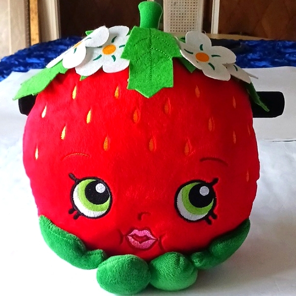 Shopkins | Toys | Shopkins Strawberry Kiss Redgreen Stuffed Toy Or ...